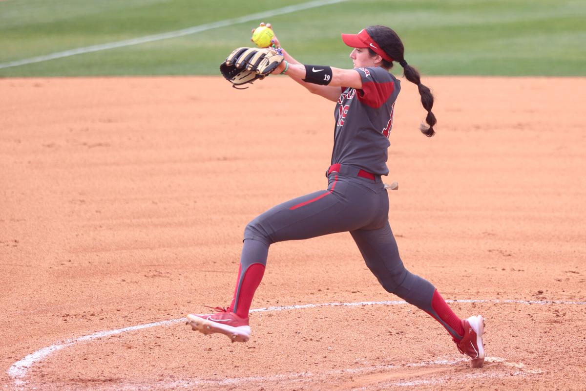 OU softball: eight-run first inning fuels Sooners | Sports | oudaily.com