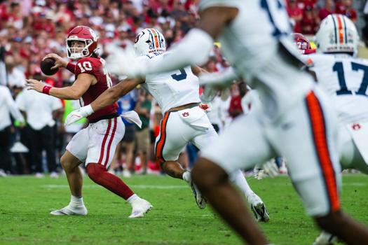 OU quarterback John Mateer to undergo hand surgery | Sports | oudaily.com