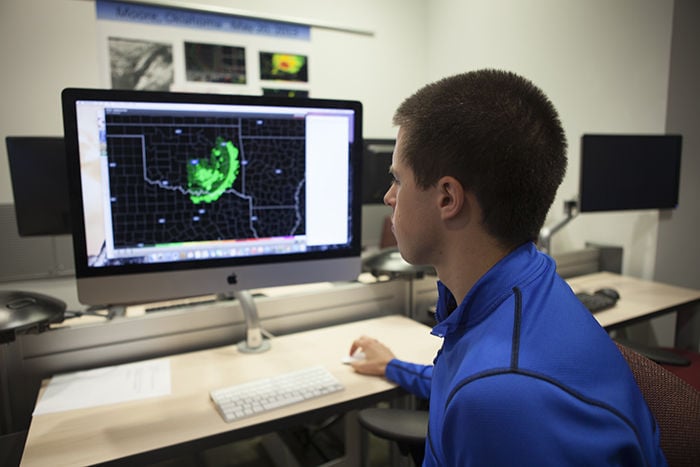 New weather lab allows students to gain hands-on experience | | oudaily.com