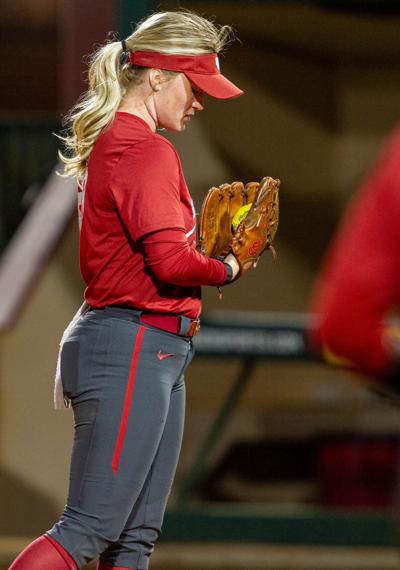 OU softball's Kelly Maxwell earns Big 12 Pitcher of the Week honors ...