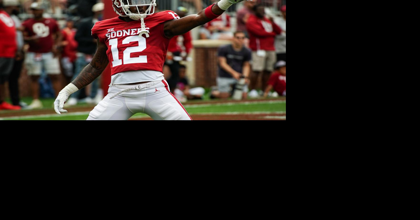 OU football: Wanya Morris, Key Lawrence warming up ahead of No. 6 ...