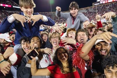 OU storms field against Alabama for first time since 2000 | Sports ...