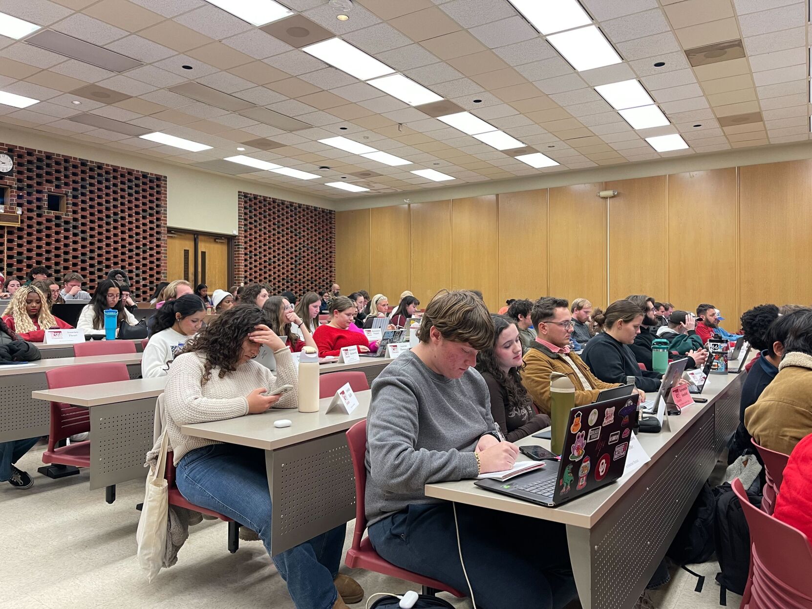 Undergraduate student congress establishes surveys | News | oudaily.com