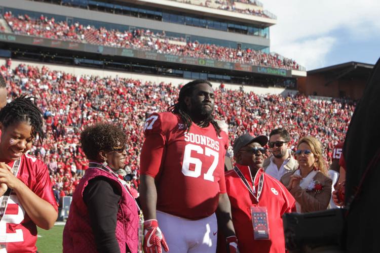 Oklahoma football: Senior class recognized before West Virginia game ...