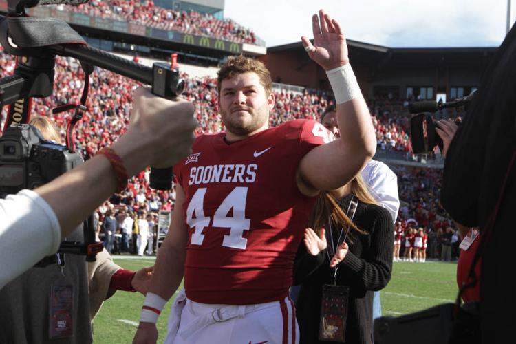 Oklahoma football: Senior class recognized before West Virginia game ...