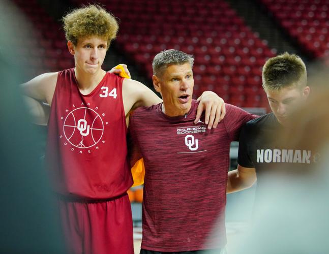 'He was definitely a leader': Porter Moser's energetic rise from ...
