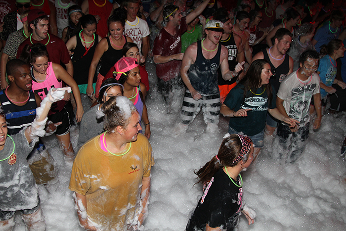 Annual Foam Party | Multimedia | oudaily.com