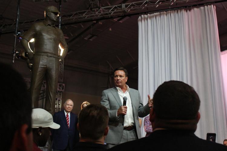 Oklahoma football: Former OU coach Bob Stoops honored at "Salute to ...
