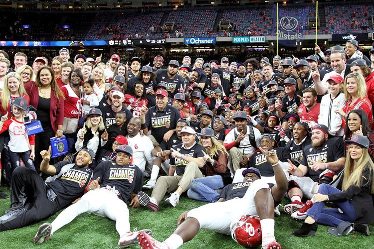 Oklahoma football: Sooners celebrate Sugar Bowl win in trophy ceremony ...