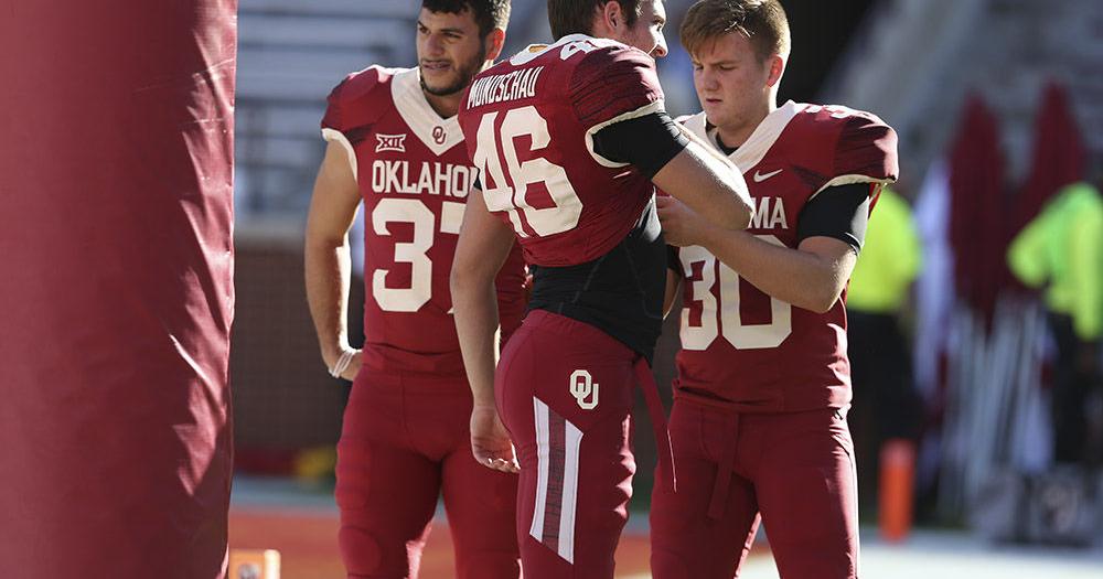 Oklahoma football: Sooners debut red-on-red uniforms for Iowa State ...