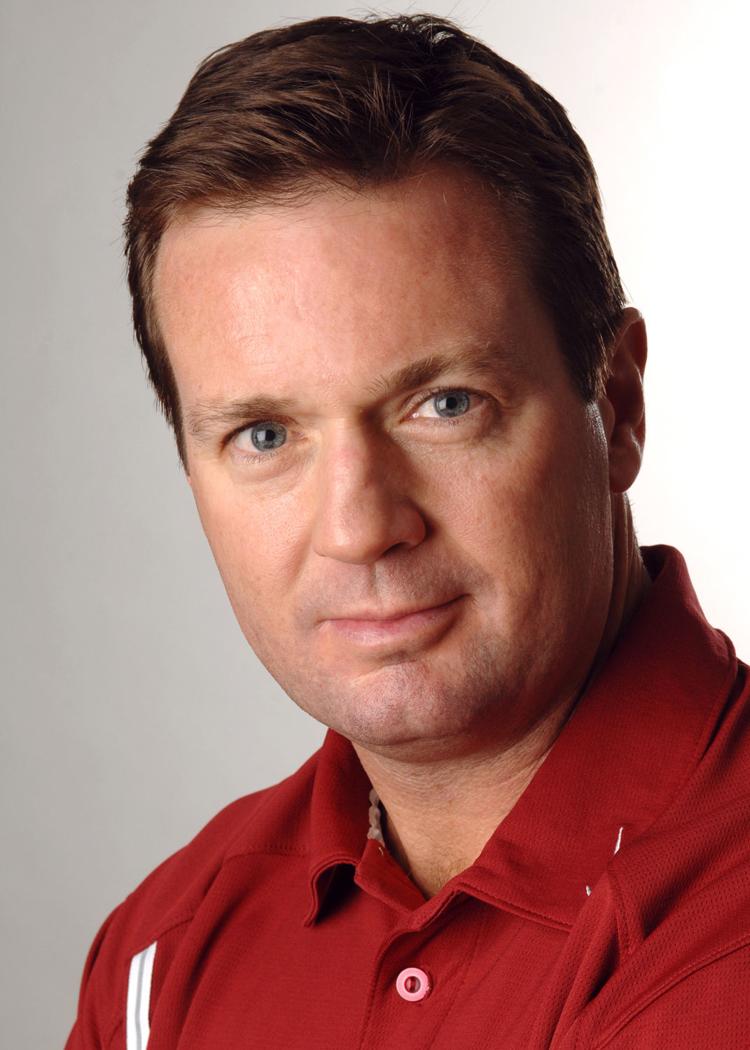 Stoops joins interstate mentoring challenge | News | oudaily.com