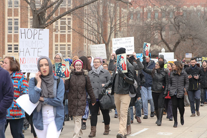 'No Ban, No Wall' Protest on South Oval | Gallery | oudaily.com
