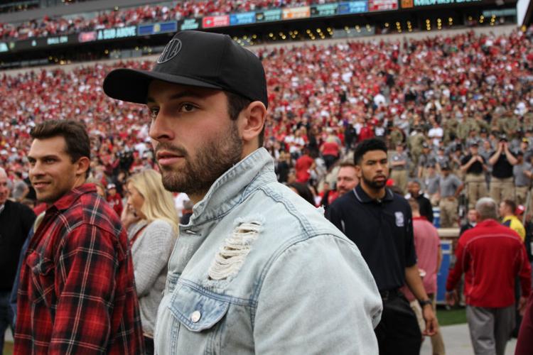 OU football: Baker Mayfield, Buddy Hield and Toby Keith at OU vs. Army ...