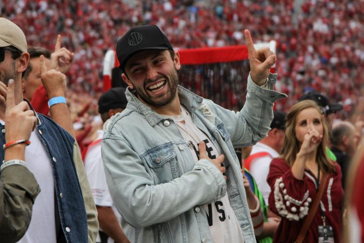 OU football: Baker Mayfield, Buddy Hield and Toby Keith at OU vs. Army ...