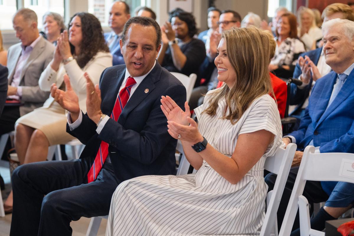 OU dedicates new residence hall to McCasland family | News | oudaily.com