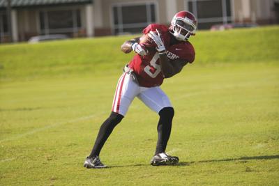 Oklahoma football: Durron Neal excited for fresh start in final season ...