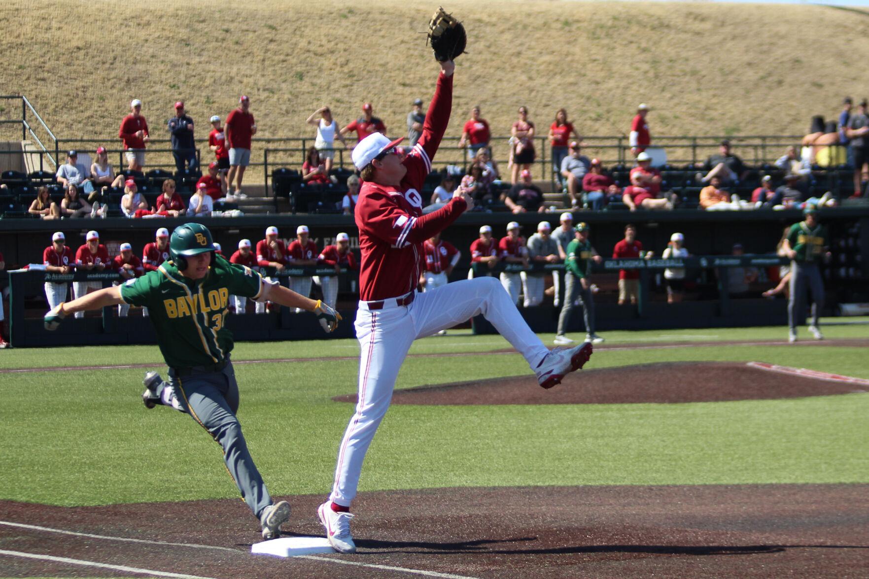 College World Series: WATCH Sooners' Blake Robertson makes wild catch ...