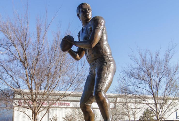 Oklahoma football: History of Heisman Trophy, Heisman Park statues ...