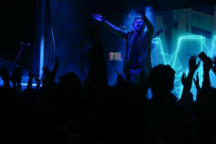 Musician MAX performs during CAC Concert Series (photos) | Culture ...