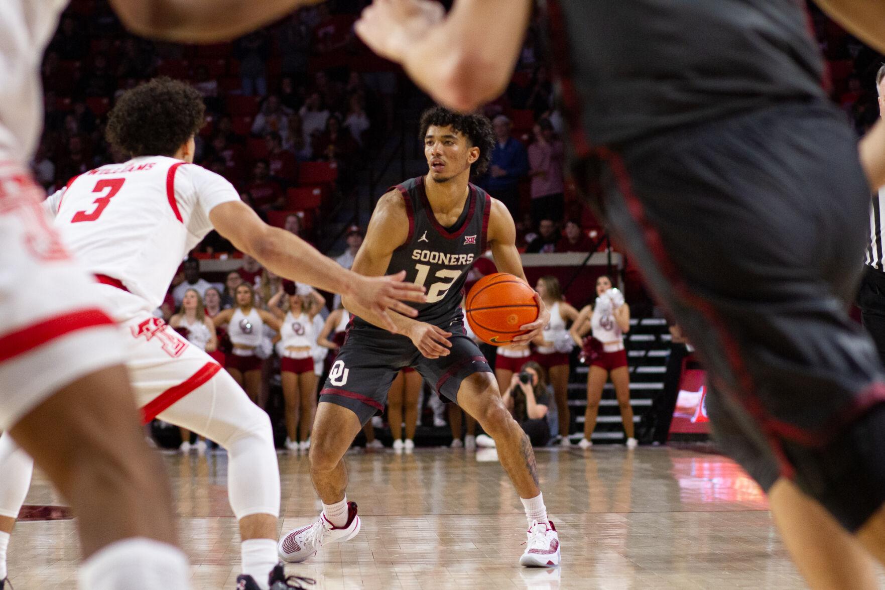 'He's so focused': Milos Uzan's quest to become OU basketball's future ...