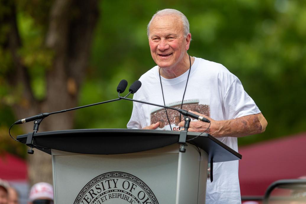 OU football: What Selmon Brothers, Barry Switzer, Joe Castiglione said ...