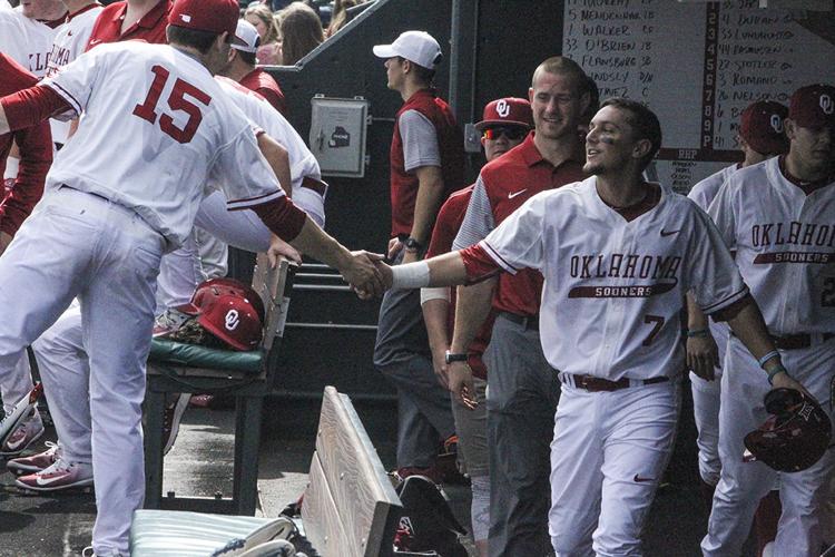 Oklahoma Baseball: Sooners win series over Dirtbags (Gallery) | Gallery ...