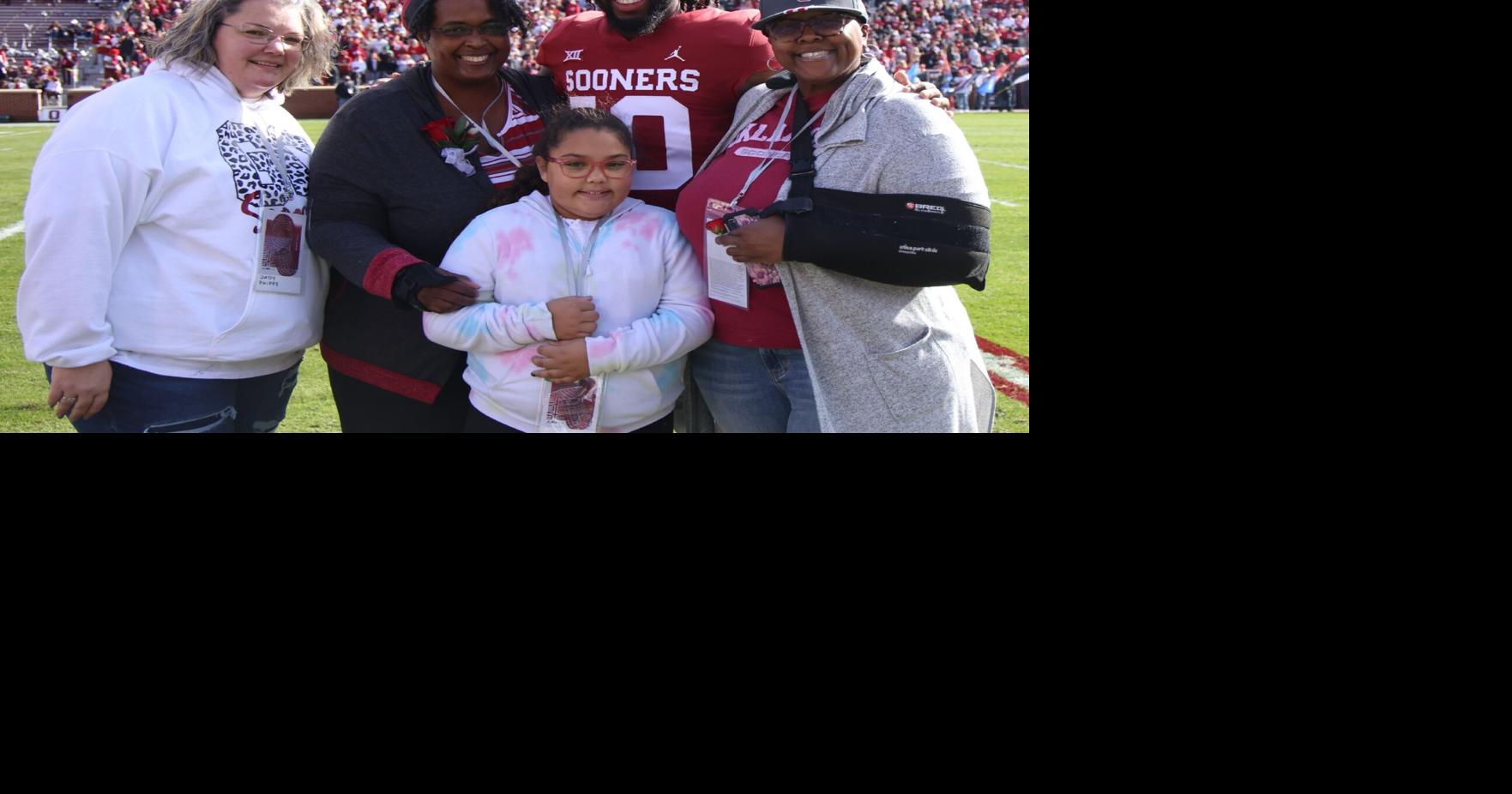 ‘We never get football players in accounting’: As senior day nears, Pat ...