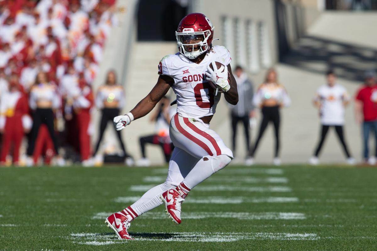 OU football: Eric Gray exits Sooners' game against Iowa State with leg ...