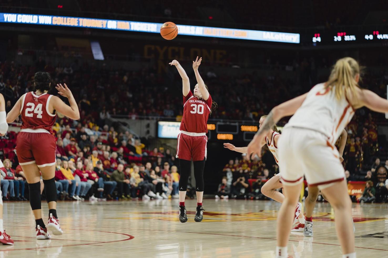 ‘It’s hard to believe’: Taylor Robertson breaks career 3-point record ...