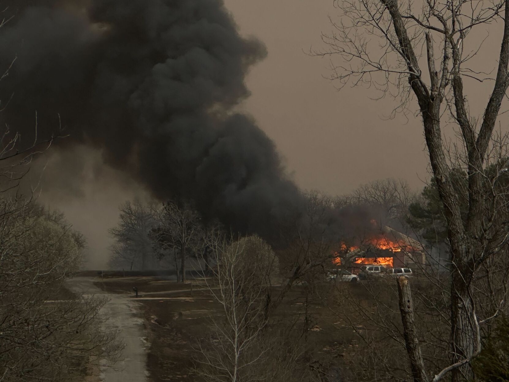 East Norman under evacuation due to wildfires | News | oudaily.com