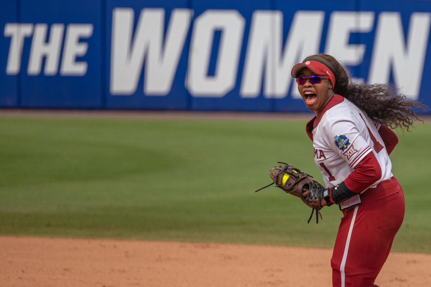 Cydney Sanders gives OU a 5-3 lead after a three-run double | Sports ...