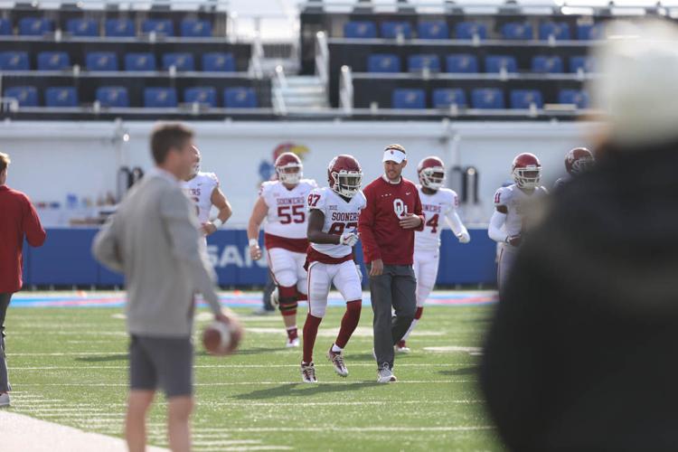 Oklahoma football: Sooners warm up before game against Kansas (photos ...