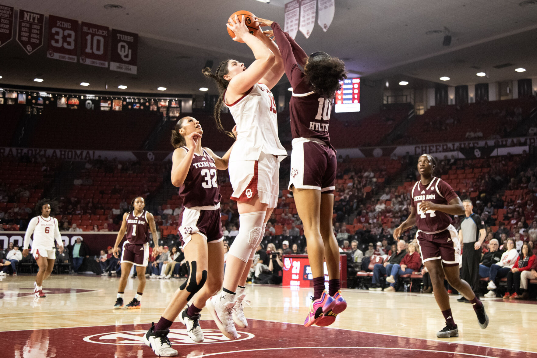 Photos: OU women's basketball vs. Texas A&M | Gallery | oudaily.com
