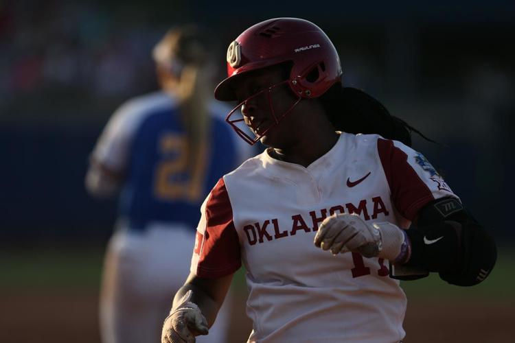 Women's College World Series: Sooners fall to UCLA in game one of ...