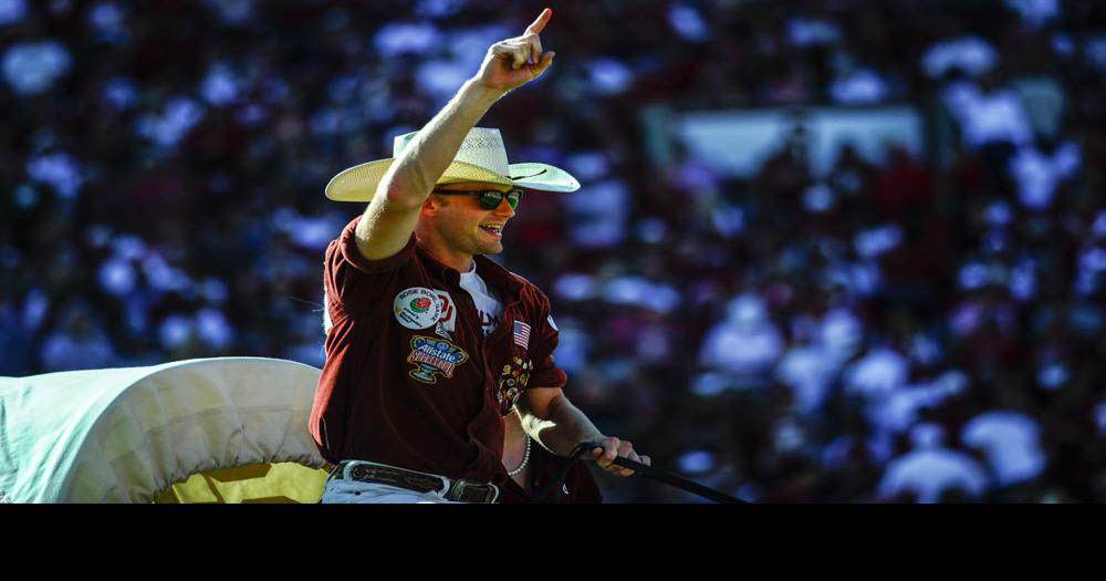 OU football: WATCH Ruf/Nek dragged by Sooner Schooner | Sports ...