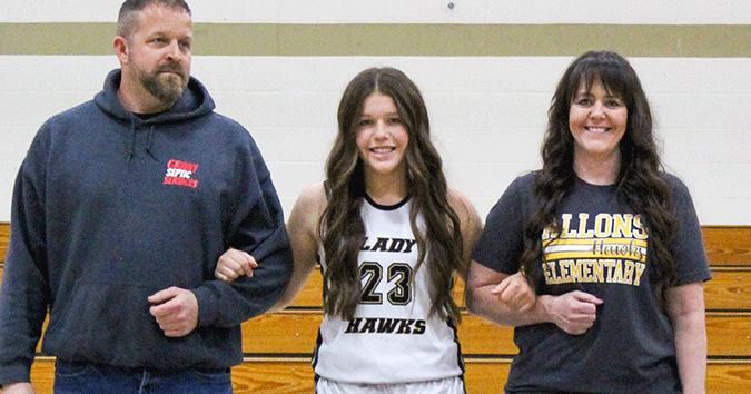 Allons Hawks celebrates 8th grade night | Sports | overtoncountynews.com