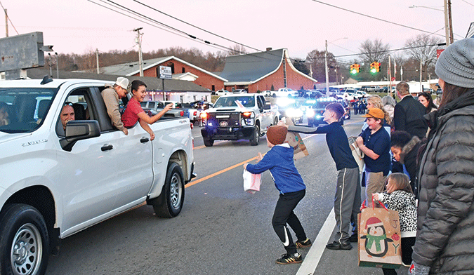 Christmas Parade shows Hot Wheels | News | overtoncountynews.com