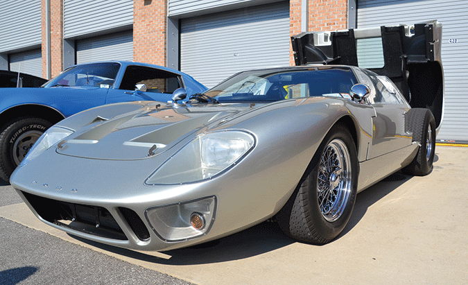 Auto Speak by Dewain E. Peek - Ford GT 40 Mk I spurs curiosity at ...