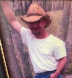 Eric Houston Riley | Obituaries | overtoncountynews.com