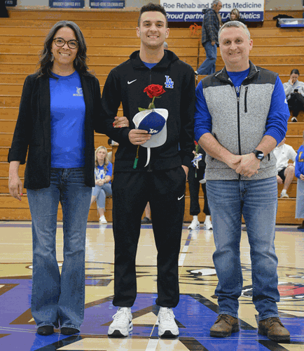 Livingston Academy Basketball Senior Night | Sports | overtoncountynews.com