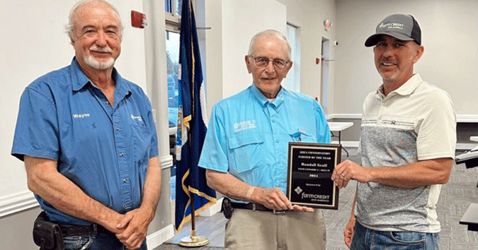 Randall Graff receives TACD award | Agriculture | overtoncountynews.com