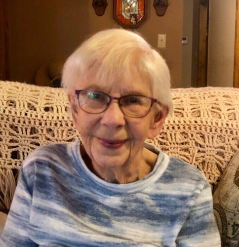 NELLIE LOUISE DESANTIS | Obituaries | overtoncountynews.com