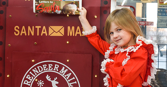 Lake Maddix sends off Letters to Santa Claus | News | overtoncountynews.com