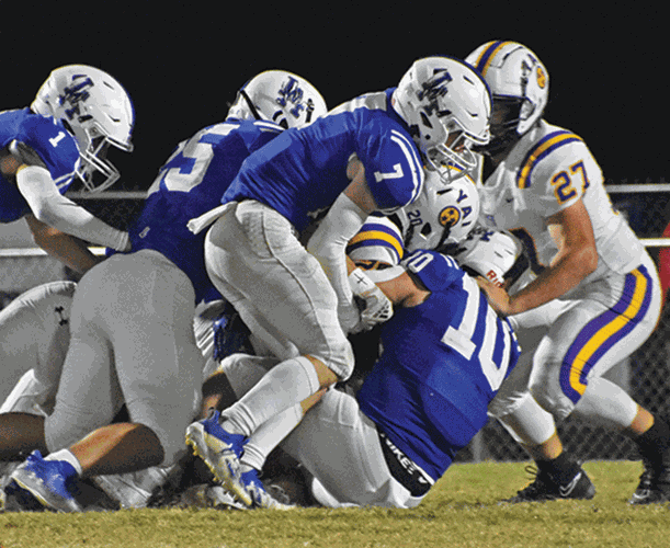 Wildcats score late in loss to undefeated Dragons | Sports ...