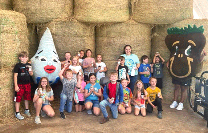 Agriculture in the Classroom Farm Day held by Farm Bureau | Agriculture ...