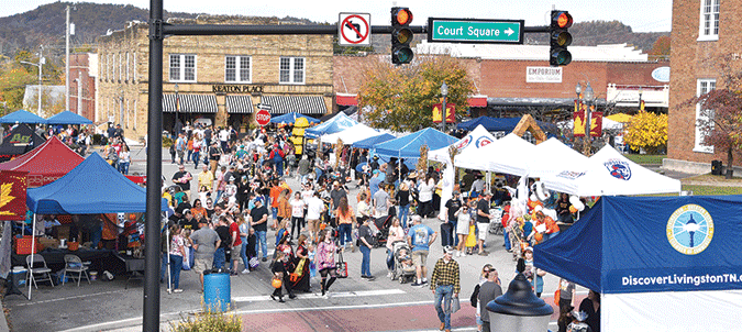 Fall-O-Ween fills square | News | overtoncountynews.com