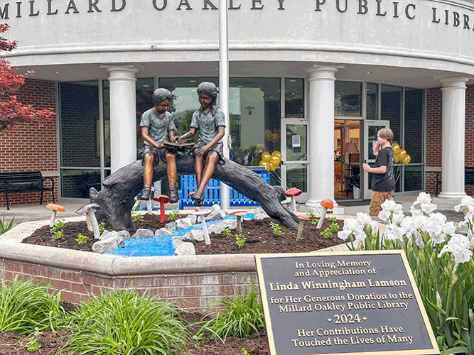 Whimsical statue unveiled at the library | News | overtoncountynews.com
