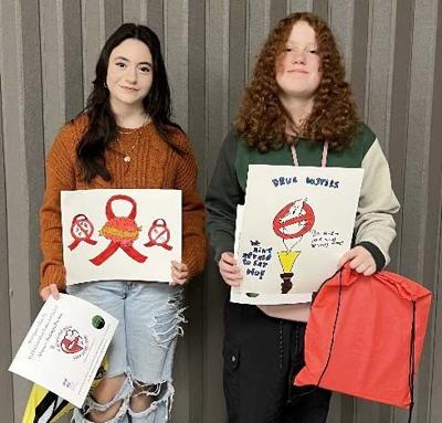 PJHS students take top honors in Red Ribbon Week poster contest | News ...