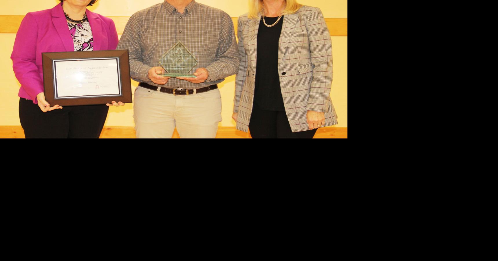 AMMC names Employees of the Year | News | paragoulddailypress.com