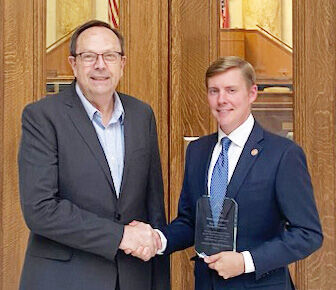 Gazaway and Wooldridge presented with Statesman Awards | News ...